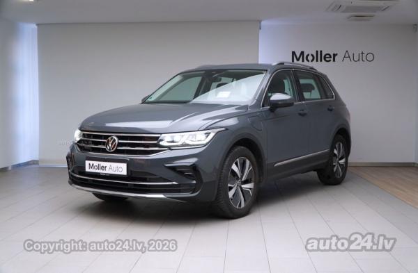 Grey Volkswagen Tiguan 2021 in Tallinn, with an engine capacity of 1.40 L and mileage of 47 thousand km for 26900 €, photo 1 on AUTOMOTO.COM.LV