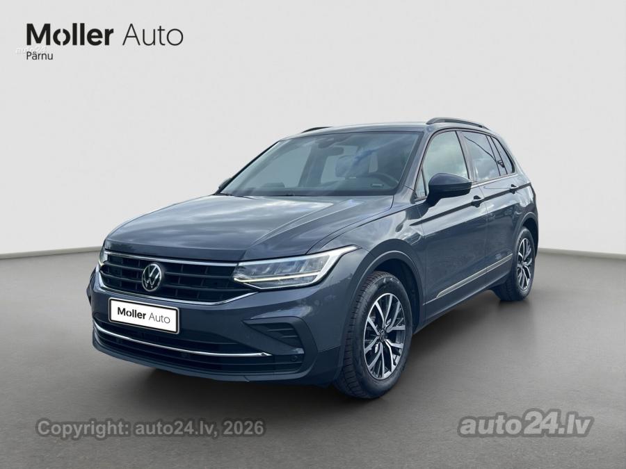 Pelēks Volkswagen Tiguan 2021 Pērnava, ar dzinēja tilpumu 1.50 L un nobraukumu 80 tūkst. km par 23900 €, foto 1 vietnē AUTOMOTO.COM.LV