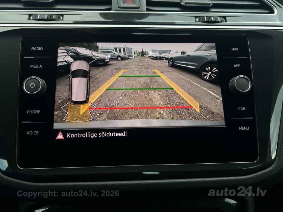 Pelēks Volkswagen Tiguan 2021 Pērnava, ar dzinēja tilpumu 1.50 L un nobraukumu 80 tūkst. km par 23900 €, foto 9 vietnē AUTOMOTO.COM.LV