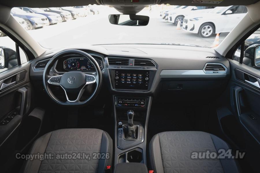 Pelēks Volkswagen Tiguan 2021 Tartu, ar dzinēja tilpumu 1.50 L un nobraukumu 135 tūkst. km par 20000 €, foto 10 vietnē AUTOMOTO.COM.LV