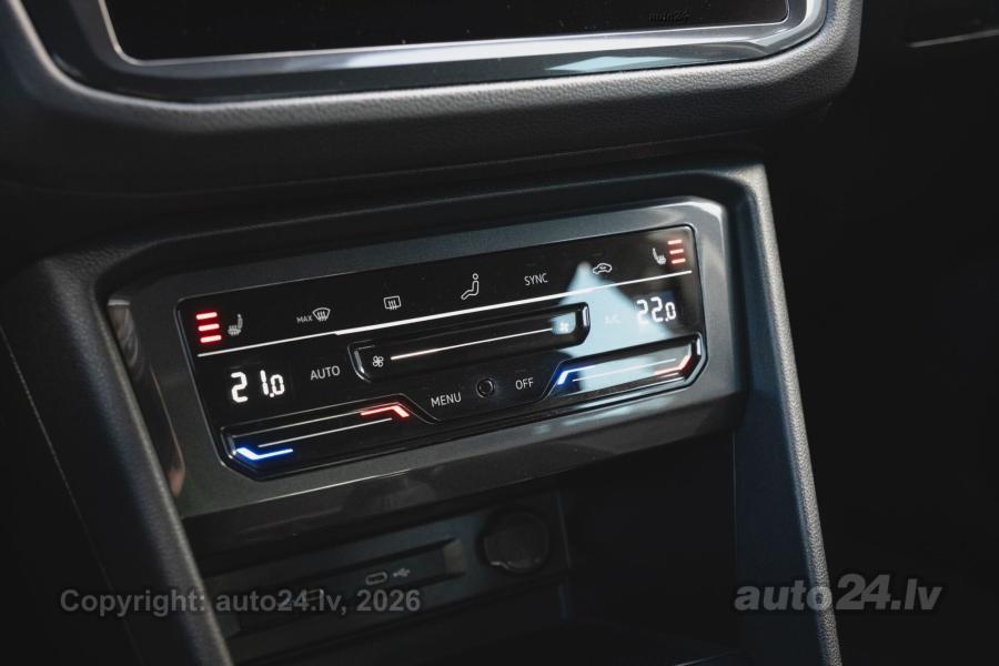 Pelēks Volkswagen Tiguan 2021 Tartu, ar dzinēja tilpumu 1.50 L un nobraukumu 135 tūkst. km par 20000 €, foto 21 vietnē AUTOMOTO.COM.LV