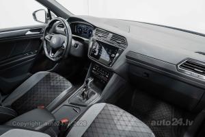Grey Volkswagen Tiguan 2021 in Tallinn, with an engine capacity of 1.50 L and mileage of 82 thousand km for 23900 €, photo 8 on AUTOMOTO.COM.LV