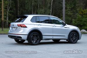 Grey Volkswagen Tiguan 2021 in Tallinn, with an engine capacity of 2.00 L and mileage of 89 thousand km for 31900 €, photo 4 on AUTOMOTO.COM.LV