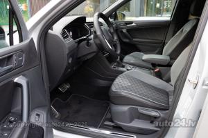 Grey Volkswagen Tiguan 2021 in Tallinn, with an engine capacity of 2.00 L and mileage of 89 thousand km for 31900 €, photo 9 on AUTOMOTO.COM.LV