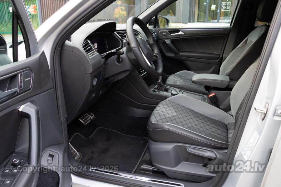Grey Volkswagen Tiguan 2021 in Tallinn, with an engine capacity of 2.00 L and mileage of 89 thousand km for 31900 €, photo 9 on AUTOMOTO.COM.LV
