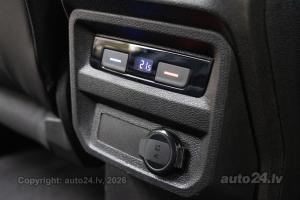 Grey Volkswagen Tiguan 2021 in Tallinn, with an engine capacity of 2.00 L and mileage of 89 thousand km for 31900 €, photo 21 on AUTOMOTO.COM.LV