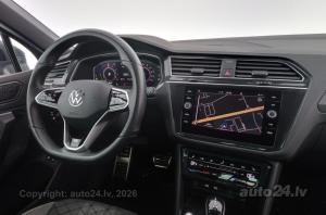 Grey Volkswagen Tiguan 2022 in Tallinn, with an engine capacity of 1.40 L and mileage of 61 thousand km for 26900 €, photo 12 on AUTOMOTO.COM.LV