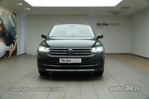 Grey Volkswagen Tiguan 2022 in Tallinn, with an engine capacity of 1.50 L and mileage of 160 thousand km for 24900 €, photo 2 on AUTOMOTO.COM.LV