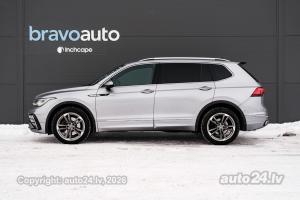 Grey Volkswagen Tiguan 2022 in Tartu, with an engine capacity of 2.00 L and mileage of 147 thousand km for 24900 €, photo 5 on AUTOMOTO.COM.LV