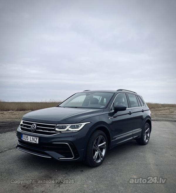 Grey Volkswagen Tiguan 2022 in Tallinn, with an engine capacity of 1.50 L and mileage of 35 thousand km for 31000 €, photo 1 on AUTOMOTO.COM.LV
