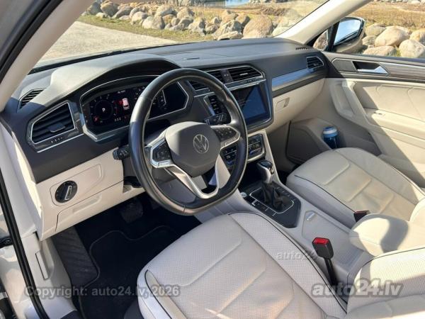 Pelēks Volkswagen Tiguan 2022 Tallina, ar dzinēja tilpumu 1.50 L un nobraukumu 50 tūkst. km par 27490 €, foto 8 vietnē AUTOMOTO.COM.LV