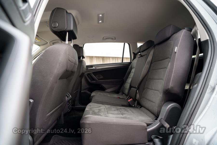 Pelēks Volkswagen Tiguan 2022 Tartu, ar dzinēja tilpumu 2.00 L un nobraukumu 239 tūkst. km par 22900 €, foto 18 vietnē AUTOMOTO.COM.LV