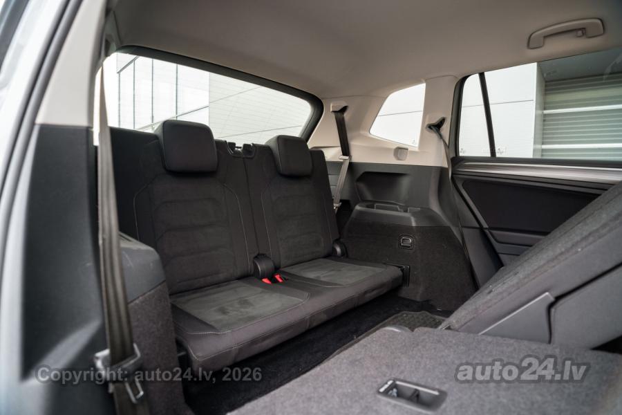 Pelēks Volkswagen Tiguan 2022 Tartu, ar dzinēja tilpumu 2.00 L un nobraukumu 239 tūkst. km par 22900 €, foto 19 vietnē AUTOMOTO.COM.LV