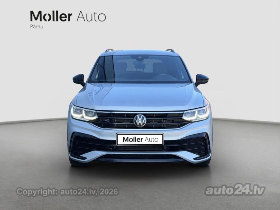 Pelēks Volkswagen Tiguan 2023 Pērnava, ar dzinēja tilpumu 1.50 L un nobraukumu 60 tūkst. km par 30900 €, foto 3 vietnē AUTOMOTO.COM.LV