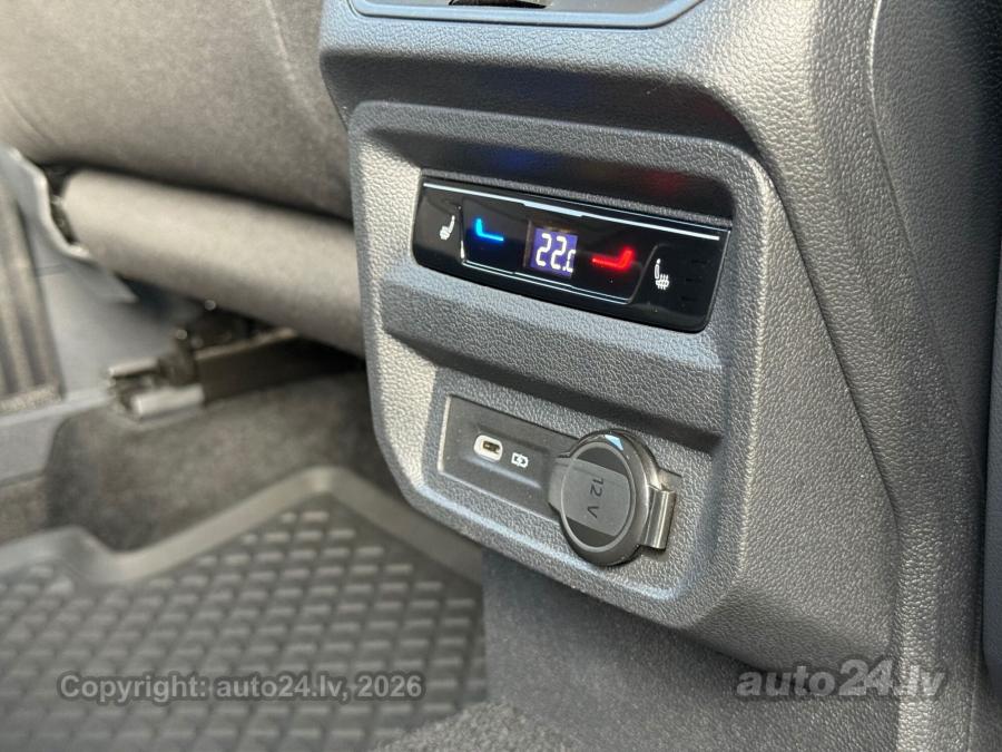Grey Volkswagen Tiguan 2023 in Tartu, with an engine capacity of 2.00 L and mileage of 64 thousand km for 31990 €, photo 20 on AUTOMOTO.COM.LV