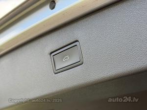 Grey Volkswagen Tiguan 2023 in Tartu, with an engine capacity of 2.00 L and mileage of 64 thousand km for 31990 €, photo 21 on AUTOMOTO.COM.LV