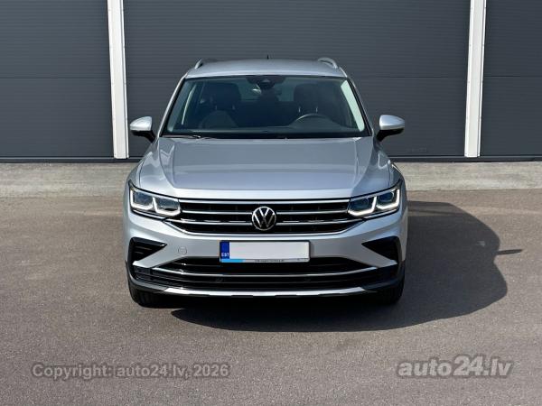 Pelēks Volkswagen Tiguan 2023 Tallina, ar dzinēja tilpumu 1.40 L un nobraukumu 73 tūkst. km par 26500 €, foto 3 vietnē AUTOMOTO.COM.LV