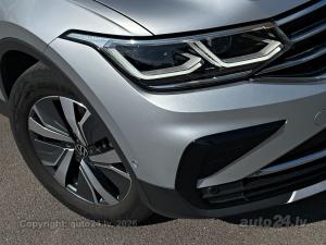 Grey Volkswagen Tiguan 2023 in Tallinn, with an engine capacity of 1.40 L and mileage of 73 thousand km for 26500 €, photo 10 on AUTOMOTO.COM.LV
