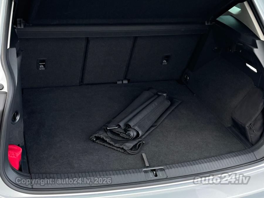 Grey Volkswagen Tiguan 2023 in Tallinn, with an engine capacity of 1.40 L and mileage of 73 thousand km for 26500 €, photo 26 on AUTOMOTO.COM.LV