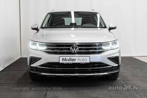 Volkswagen Tiguan 2023 in Tallinn on AUTOMOTO.COM.LV Grey Volkswagen Tiguan 2023 in Tallinn, with an engine capacity of 2.00 L and mileage of 137 thousand km for 26900 €, photo 3 on AUTOMOTO.COM.LV