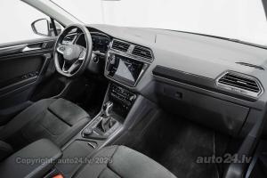 Pelēks Volkswagen Tiguan 2023 Tallina, ar dzinēja tilpumu 2.00 L un nobraukumu 137 tūkst. km par 26900 €, foto 8 vietnē AUTOMOTO.COM.LV