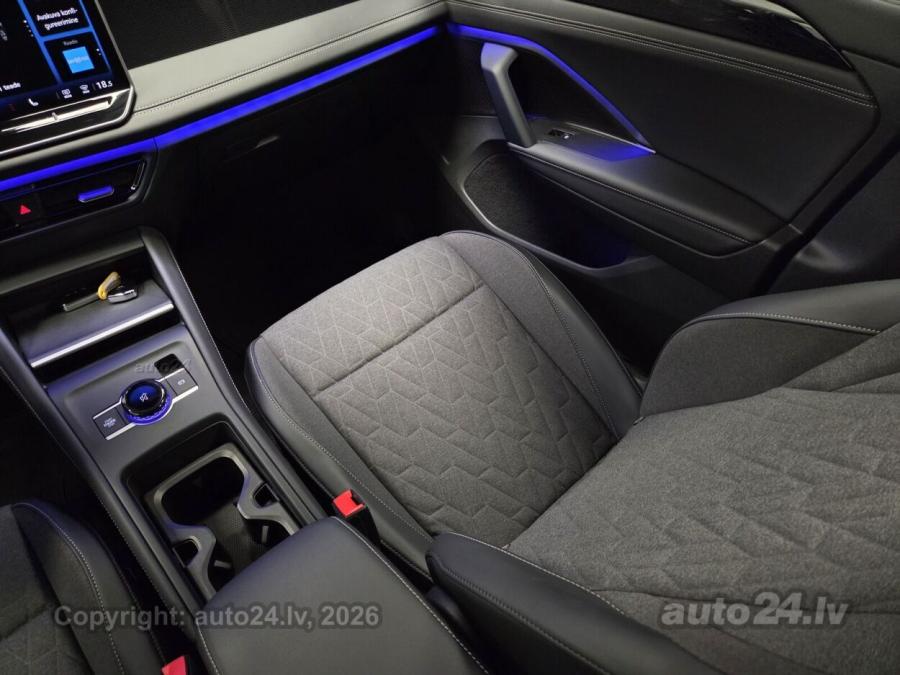 Pelēks Volkswagen Tiguan 2024 Tallina, ar dzinēja tilpumu 1.50 L un nobraukumu 40 tūkst. km par 29900 €, foto 15 vietnē AUTOMOTO.COM.LV