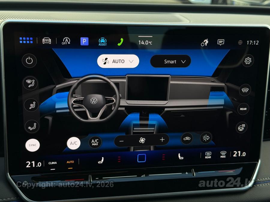 Pelēks Volkswagen Tiguan 2024 Pērnava, ar dzinēja tilpumu 2.00 L un nobraukumu 35 tūkst. km par 48500 €, foto 21 vietnē AUTOMOTO.COM.LV