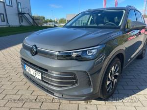 Grey Volkswagen Tiguan 2024 in Parnu, with an engine capacity of 1.50 L and mileage of 28 thousand km for 33900 €, photo 4 on AUTOMOTO.COM.LV