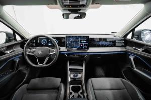 Grey Volkswagen Tiguan 2024 in Tallinn, with an engine capacity of 2.00 L and mileage of 23 thousand km for 38900 €, photo 10 on AUTOMOTO.COM.LV