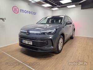 Grey Volkswagen Tiguan 2024 in Tallinn, with an engine capacity of 1.50 L and mileage of 9 thousand km for 32490 €, photo 4 on AUTOMOTO.COM.LV