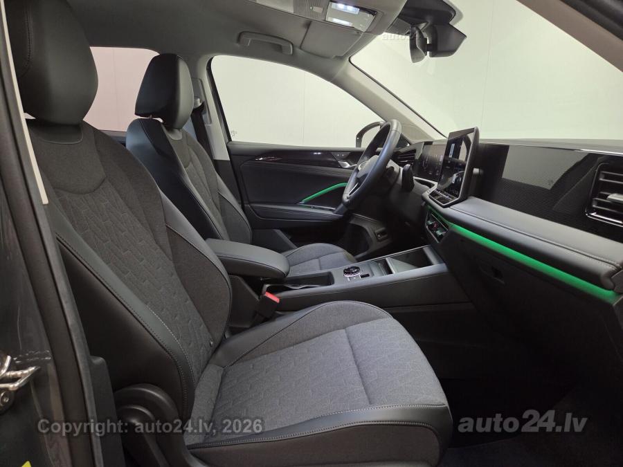 Grey Volkswagen Tiguan 2024 in Tallinn, with an engine capacity of 1.50 L and mileage of 9 thousand km for 32490 €, photo 17 on AUTOMOTO.COM.LV