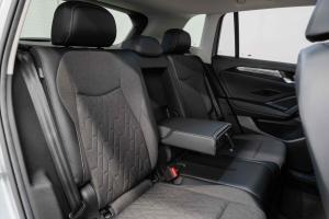 Grey Volkswagen Tiguan 2024 in Tallinn, with an engine capacity of 1.50 L and mileage of 45 thousand km for 31500 €, photo 13 on AUTOMOTO.COM.LV