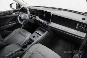 Grey Volkswagen Tiguan 2024 in Tallinn, with an engine capacity of 1.50 L and mileage of 45 thousand km for 31500 €, photo 8 on AUTOMOTO.COM.LV