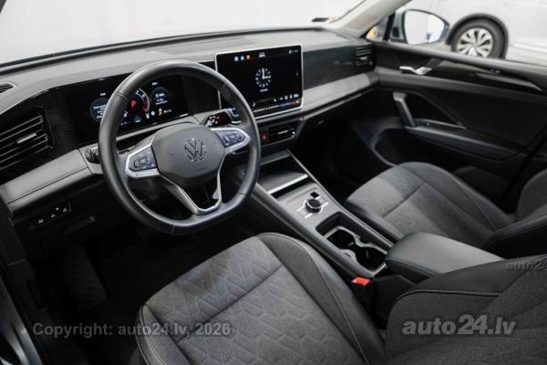 Grey Volkswagen Tiguan 2024 in Tallinn, with an engine capacity of 1.50 L and mileage of 45 thousand km for 31500 €, photo 9 on AUTOMOTO.COM.LV