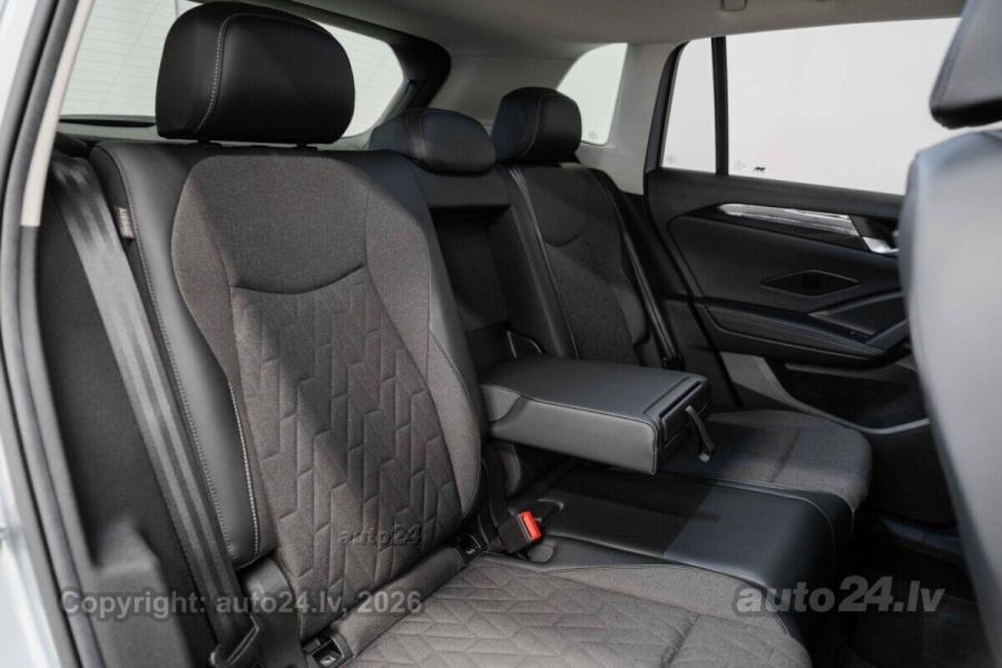 Grey Volkswagen Tiguan 2024 in Tallinn, with an engine capacity of 1.50 L and mileage of 45 thousand km for 31500 €, photo 13 on AUTOMOTO.COM.LV
