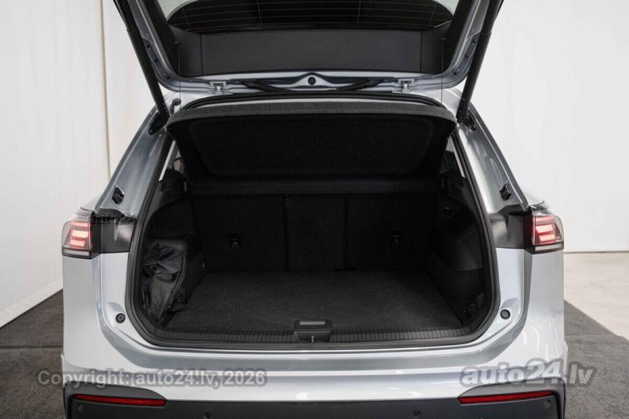 Grey Volkswagen Tiguan 2024 in Tallinn, with an engine capacity of 1.50 L and mileage of 45 thousand km for 31500 €, photo 16 on AUTOMOTO.COM.LV
