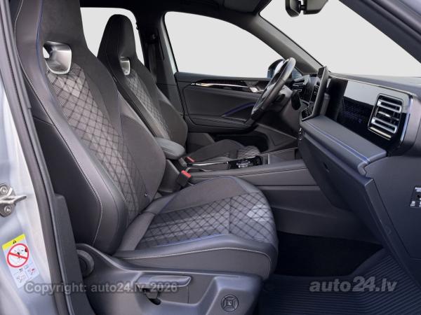 Volkswagen Tiguan 2024 in Parnu on AUTOMOTO.COM.LV Grey Volkswagen Tiguan 2024 in Parnu, with an engine capacity of 2.00 L and mileage of 35 thousand km for 39900 €, photo 6 on AUTOMOTO.COM.LV