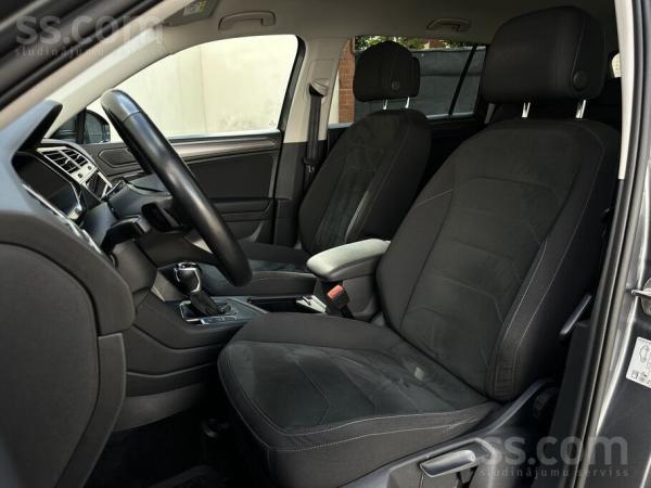 Volkswagen Tiguan 2024 Rīga vietnē Pelēks Volkswagen Tiguan 2024 Rīga, ar dzinēja tilpumu 1.50 L un nobraukumu 68 tūkst. km par 28550 €, foto 9 vietnē AUTOMOTO.COM.LV