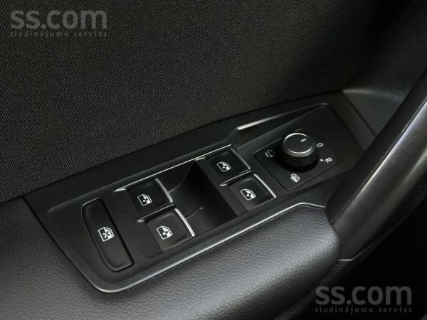 Volkswagen Tiguan 2024 Rīga vietnē Pelēks Volkswagen Tiguan 2024 Rīga, ar dzinēja tilpumu 1.50 L un nobraukumu 68 tūkst. km par 28550 €, foto 10 vietnē AUTOMOTO.COM.LV