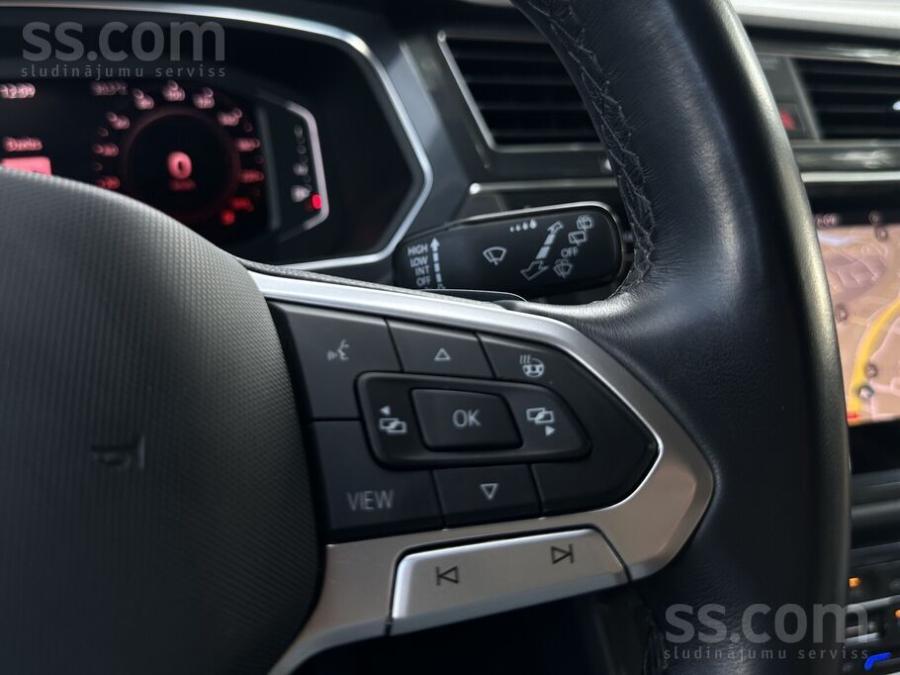 Pelēks Volkswagen Tiguan 2024 Rīga, ar dzinēja tilpumu 1.50 L un nobraukumu 68 tūkst. km par 28550 €, foto 13 vietnē AUTOMOTO.COM.LV