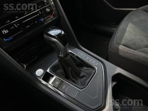 Pelēks Volkswagen Tiguan 2024 Rīga, ar dzinēja tilpumu 1.50 L un nobraukumu 68 tūkst. km par 28550 €, foto 18 vietnē AUTOMOTO.COM.LV