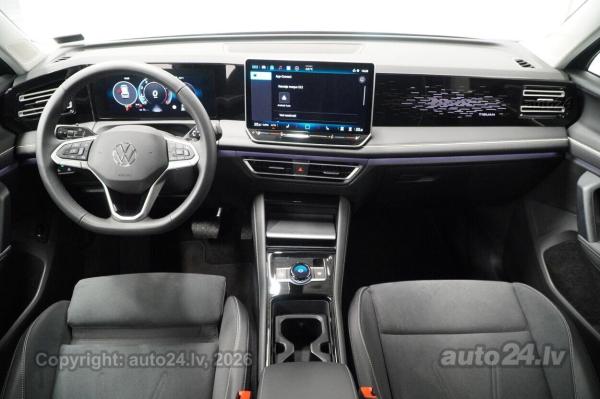 Pelēks Volkswagen Tiguan 2025 Tallina, ar dzinēja tilpumu 2.00 L un nobraukumu 5 tūkst. km par 52290 €, foto 11 vietnē AUTOMOTO.COM.LV