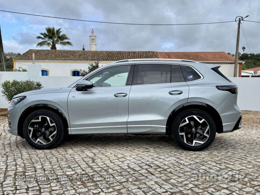 Grey Volkswagen Tiguan 2025 in Tallinn, with an engine capacity of 2.00 L and mileage of 27 thousand km for 37450 €, photo 4 on AUTOMOTO.COM.LV