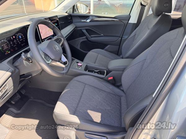 Grey Volkswagen Tiguan 2026 in Viljandi, with an engine capacity of 1.50 L and mileage of 1 thousand km for 43000 €, photo 9 on AUTOMOTO.COM.LV