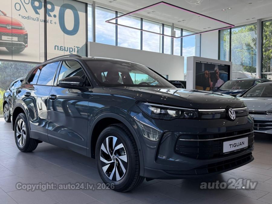 Pelēks Volkswagen Tiguan 2026 Pērnava, ar dzinēja tilpumu 2.00 L un nobraukumu 1 tūkst. km par 39990 €, foto 4 vietnē AUTOMOTO.COM.LV