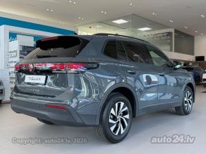 Pelēks Volkswagen Tiguan 2026 Pērnava, ar dzinēja tilpumu 2.00 L un nobraukumu 1 tūkst. km par 39990 €, foto 7 vietnē AUTOMOTO.COM.LV