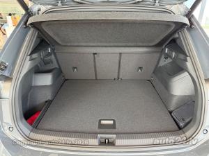Pelēks Volkswagen Tiguan 2026 Pērnava, ar dzinēja tilpumu 2.00 L un nobraukumu 1 tūkst. km par 39990 €, foto 20 vietnē AUTOMOTO.COM.LV