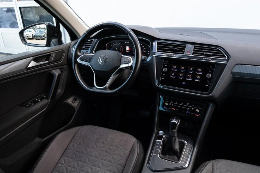 Volkswagen Tiguan 2021 Rīga, ar dzinēja tilpumu 1.50 L un nobraukumu 80 tūkst. km par 22500 €, foto 9 vietnē AUTOMOTO.COM.LV