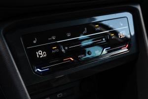 Volkswagen Tiguan 2021 Rīga, ar dzinēja tilpumu 1.50 L un nobraukumu 80 tūkst. km par 22500 €, foto 17 vietnē AUTOMOTO.COM.LV