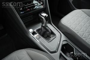 Volkswagen Tiguan 2021 Rīga, ar dzinēja tilpumu 1.50 L un nobraukumu 63 tūkst. km par 22500 €, foto 14 vietnē AUTOMOTO.COM.LV